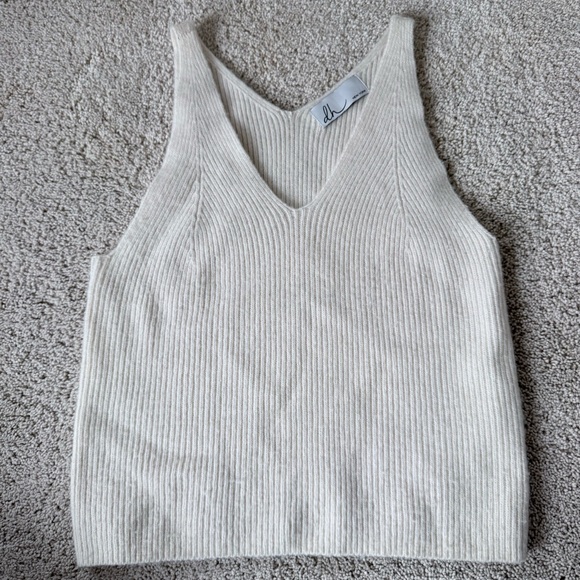 dh NEW YORK | Tops | Dh New York White Ribbed Knit Tank Top | Poshmark